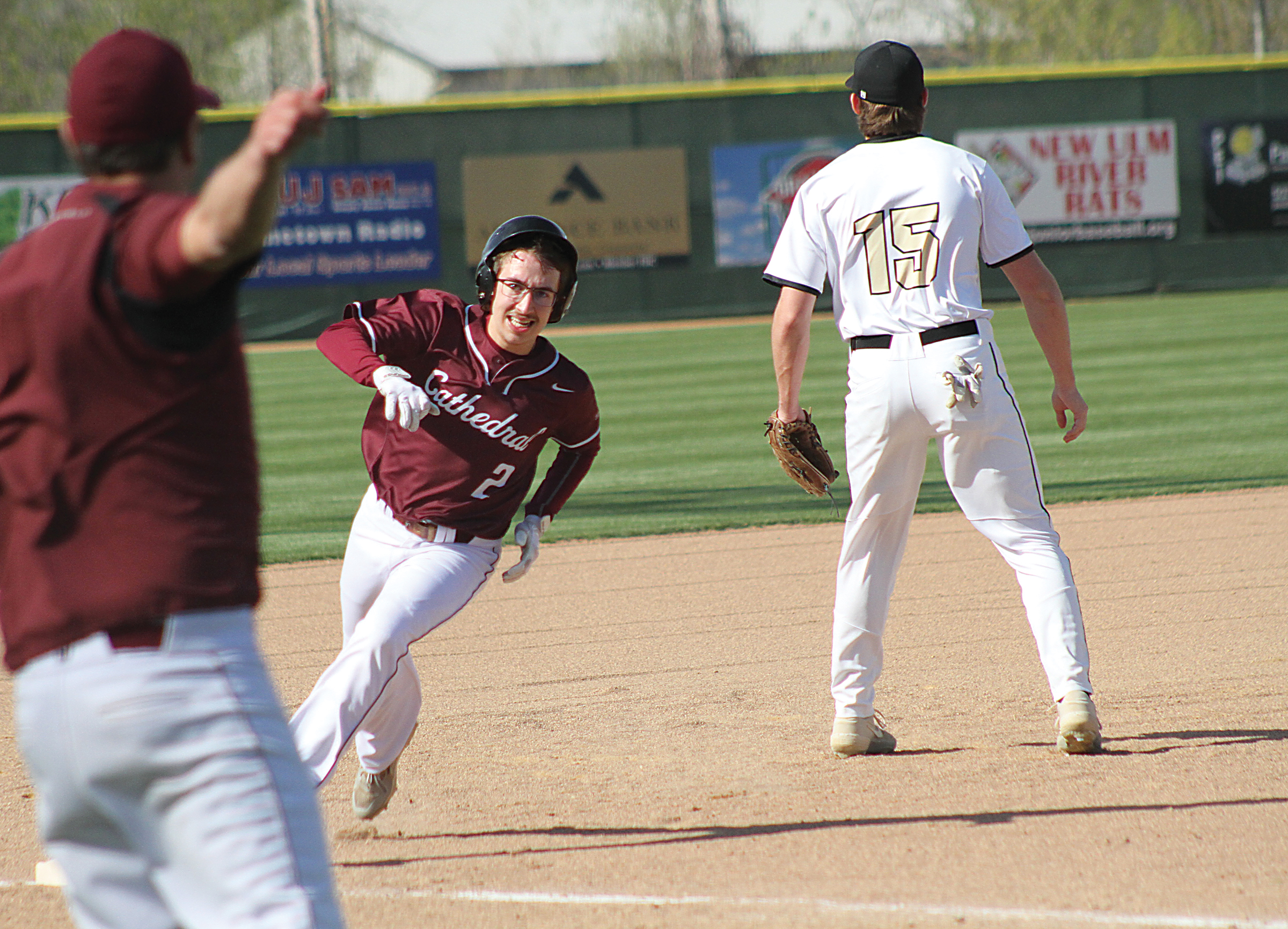 Greyhounds race by Thunderbirds for doubleheader sweep | News, Sports ...